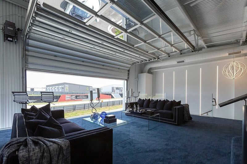 M1 Concourse Condo Project