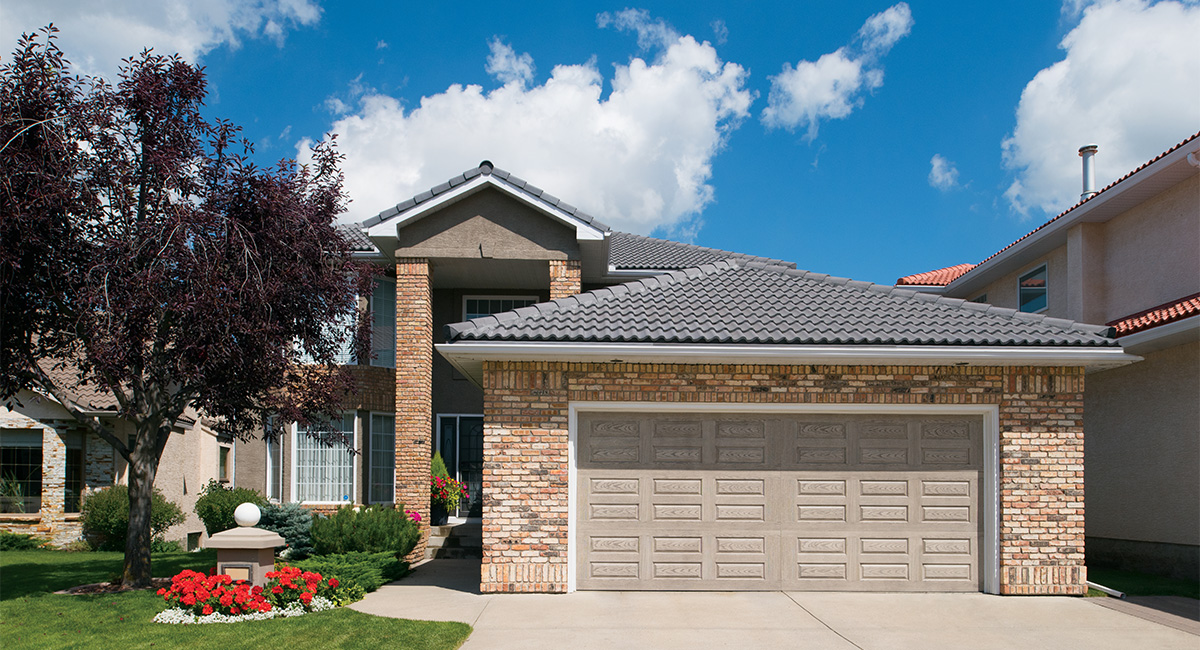 Fiberglass Garage Doors - Model 8680